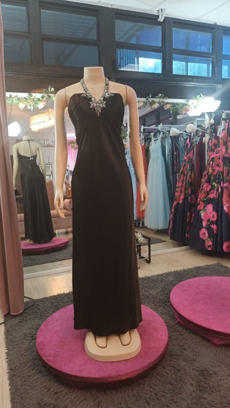 Vestido Morgan & Co color negro tipo halter con piedras tipo sirena ...